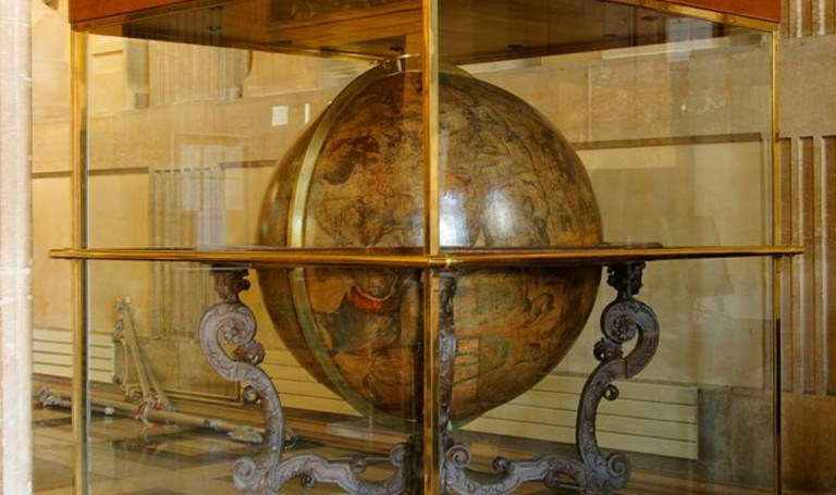 11 Treasured Relics From The Victorian Period