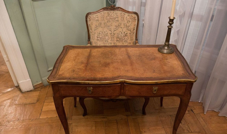 11 Treasured Relics From The Victorian Period