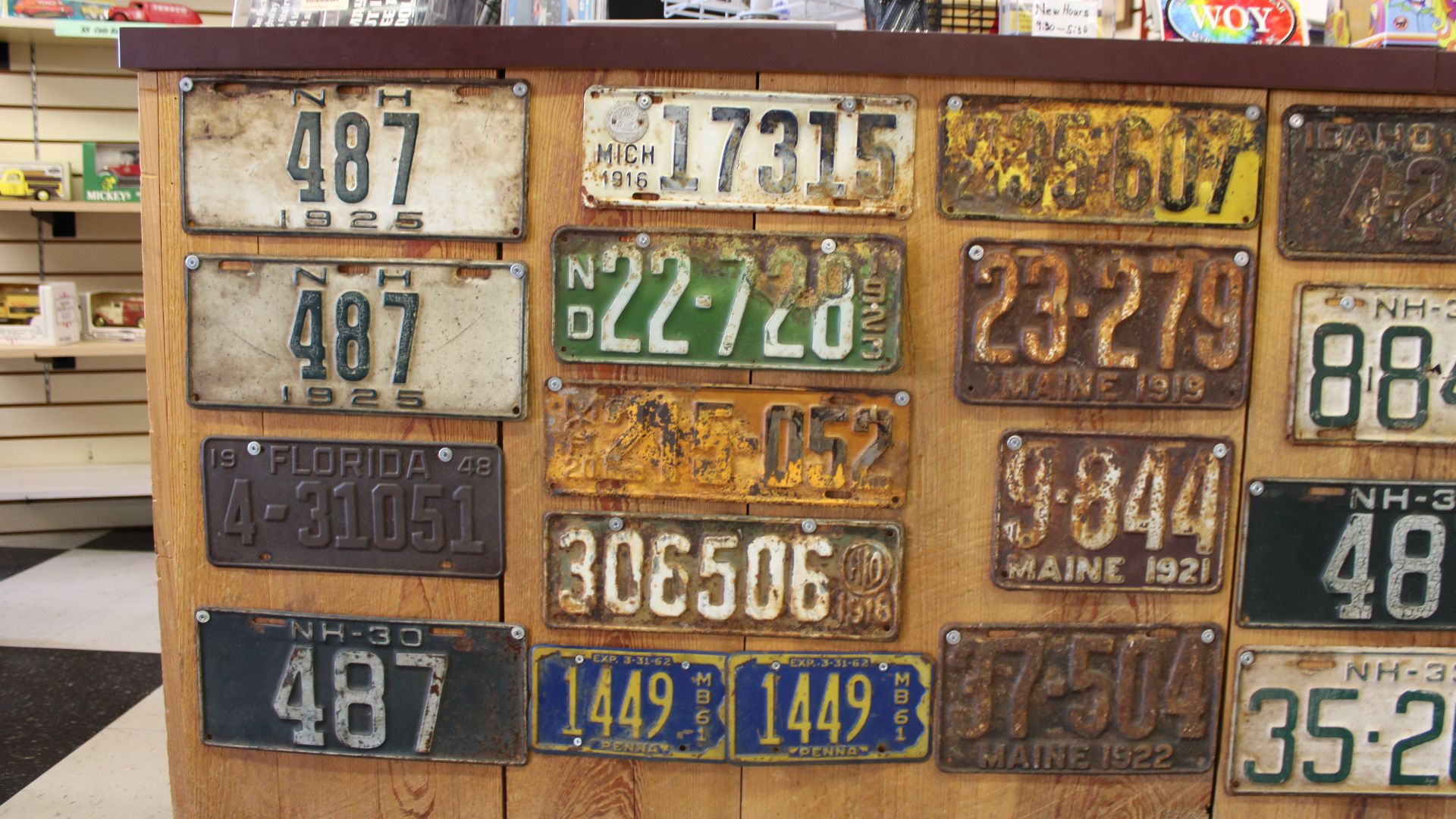 Vintage License Plates That Are Worth Collecting