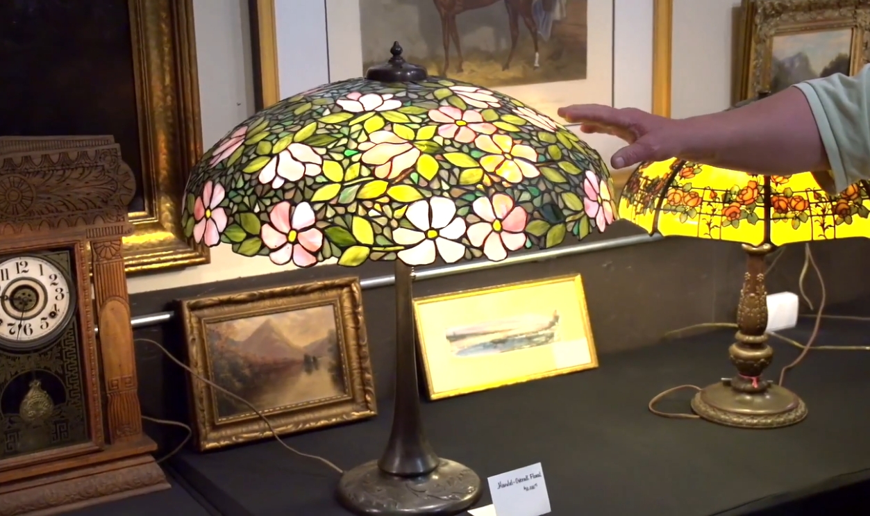 Vintage Lamps That Are Now Worth A Fortune