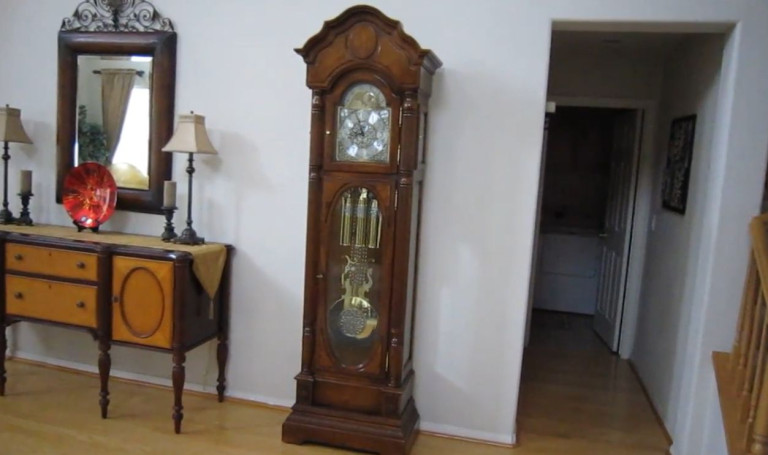 Vintage Clocks That Are Surprisingly Valuable