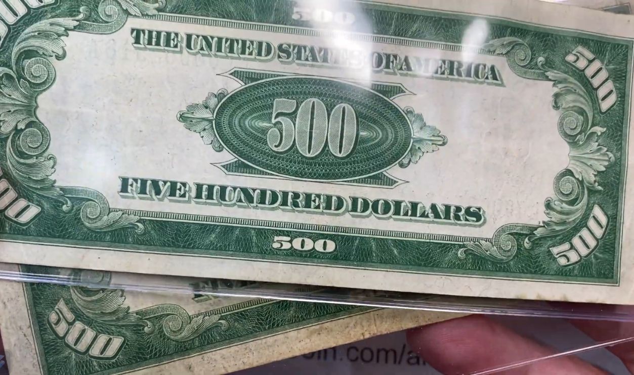 14 Highly Sought-After American Currency Notes