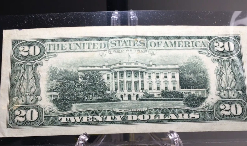 14 Highly Sought-After American Currency Notes