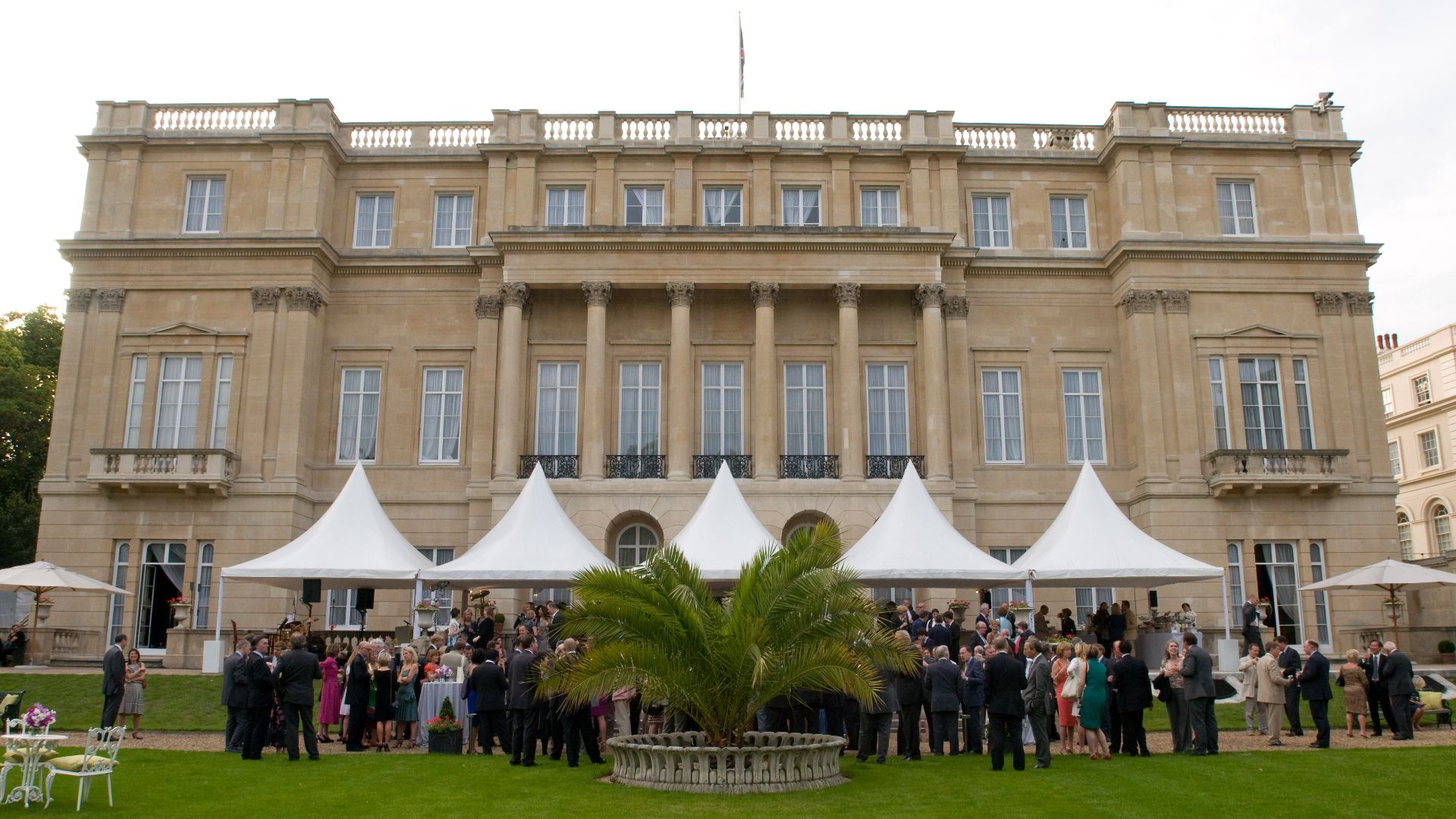 British Royals Stayed In These 44 Homes Once Or Twice, And So Did History