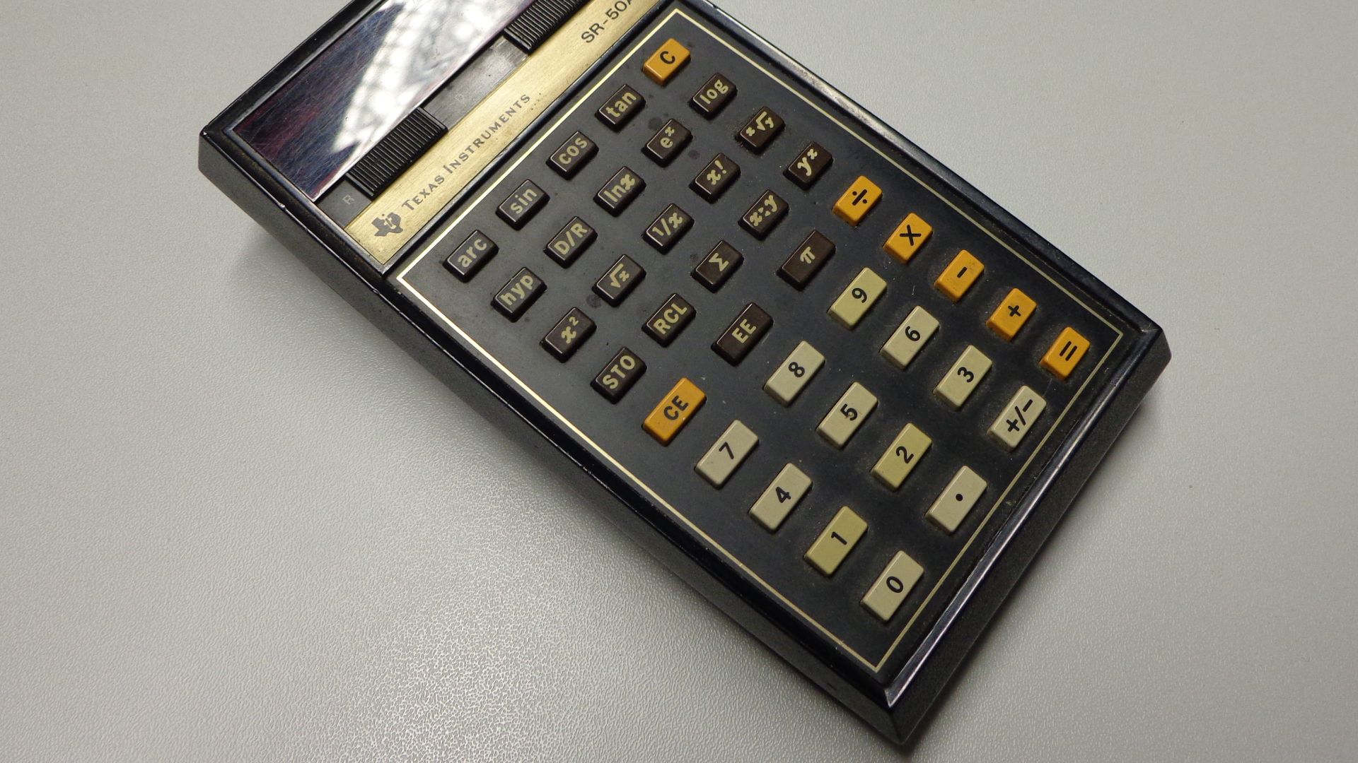 Retro Calculators That Collectors Hunt For