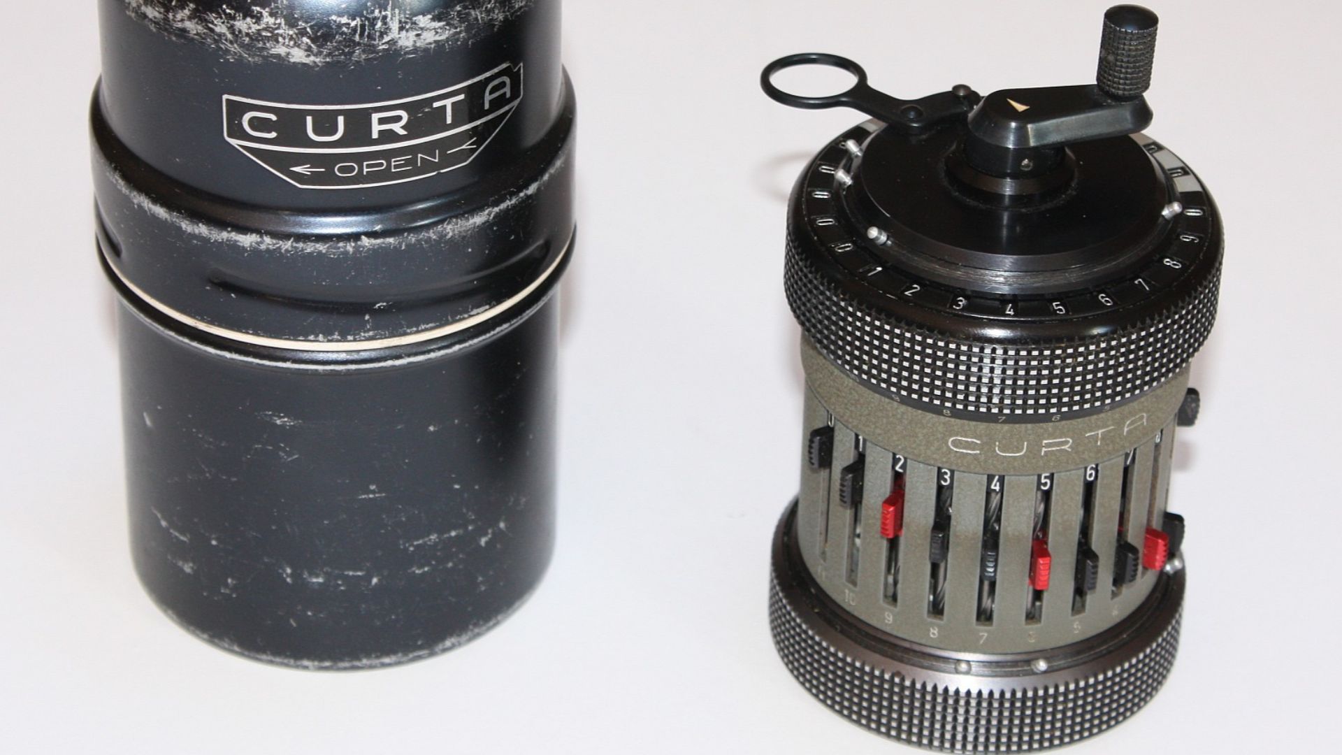 Retro Calculators That Collectors Hunt For