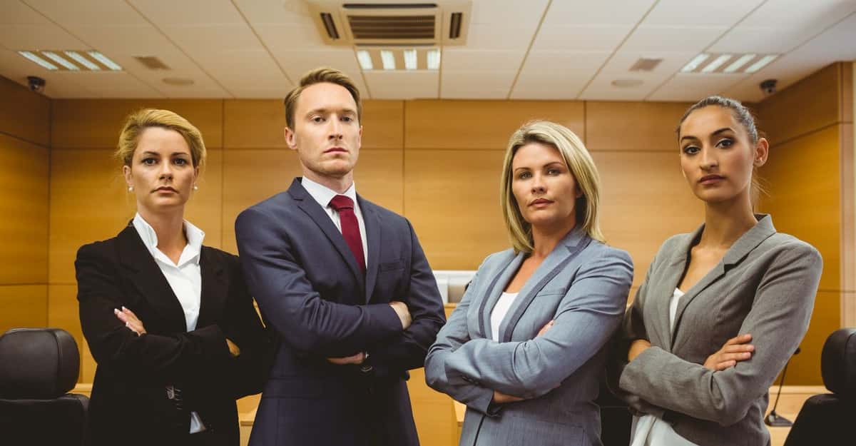 That's Embarrassing: People Share A Time When They Exposed A Fake ...